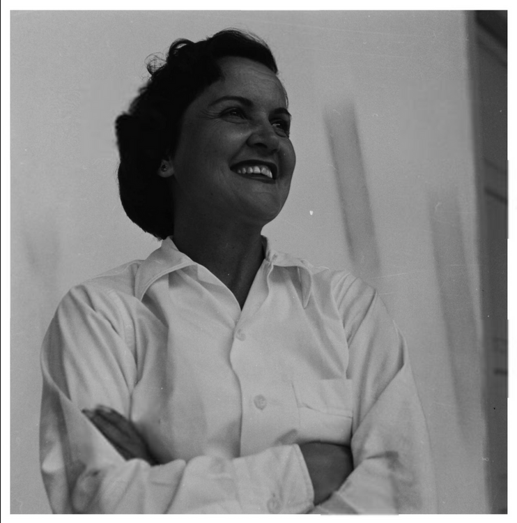 Creadora-Débora Arango | Cosmoteca Lapiloto